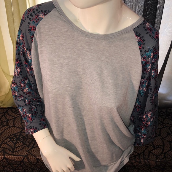 LuLaRoe | Tops | Lularoe Adorable Print Baseball Raglan Tee | Poshmark